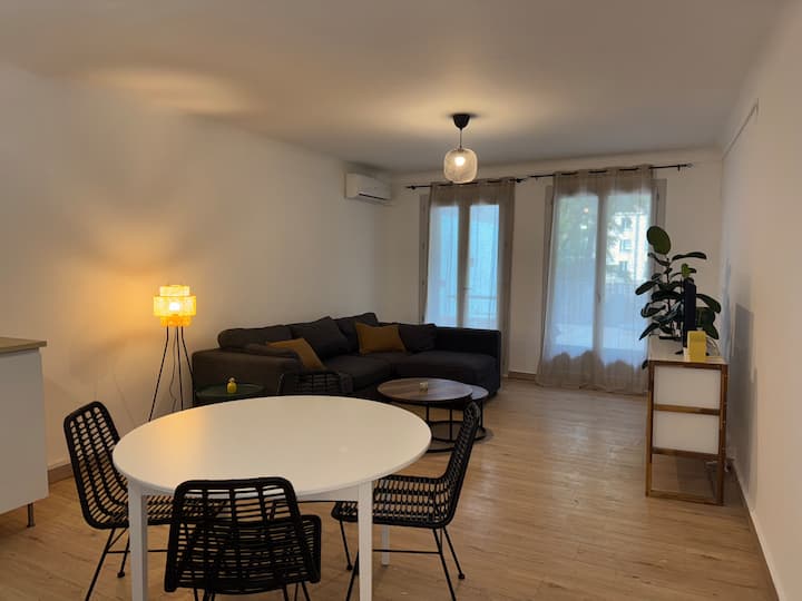Appart Terrasse + Fibre Proche Du Château - Tarascon