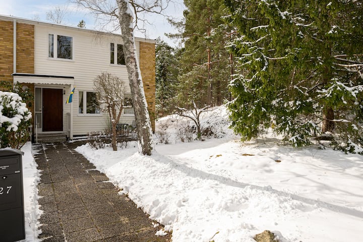 Close To Nature & Stockholm - Tyresö