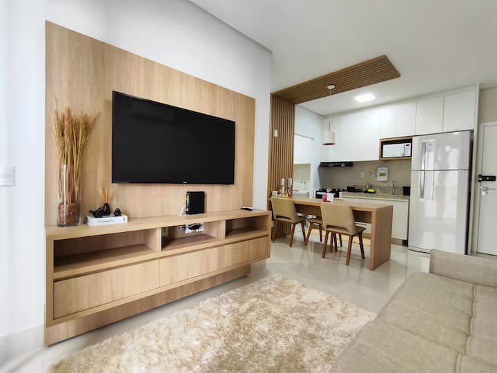 Apto 2, Lux Flamboyant - Goiânia