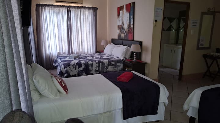 Oceanview Family Suite - Port Shepstone