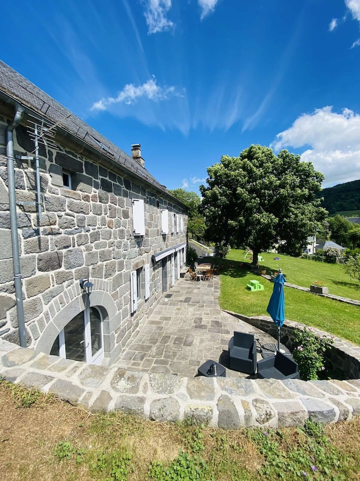 Corps De Ferme Rénové Avec Goût, à 5 Min De Murat - Murat