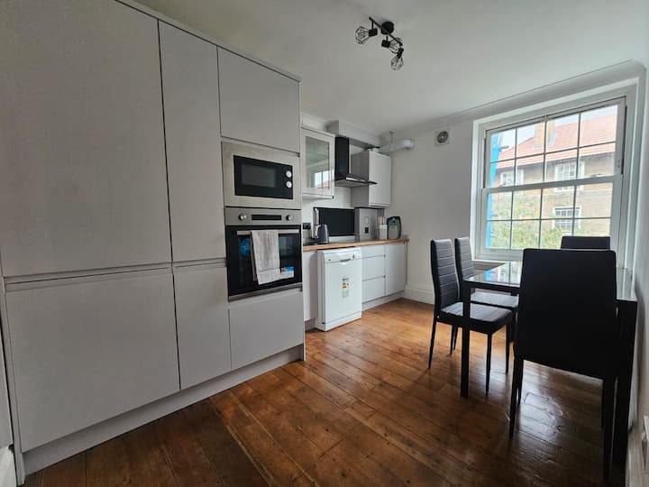 Bright, Spacious Apartment - Waterloo, Ontàrio, Canadà