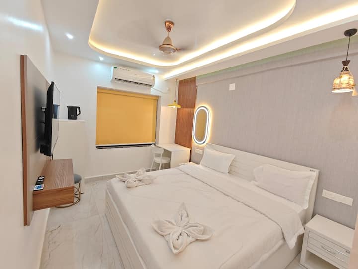 Frozen Studio - Puri