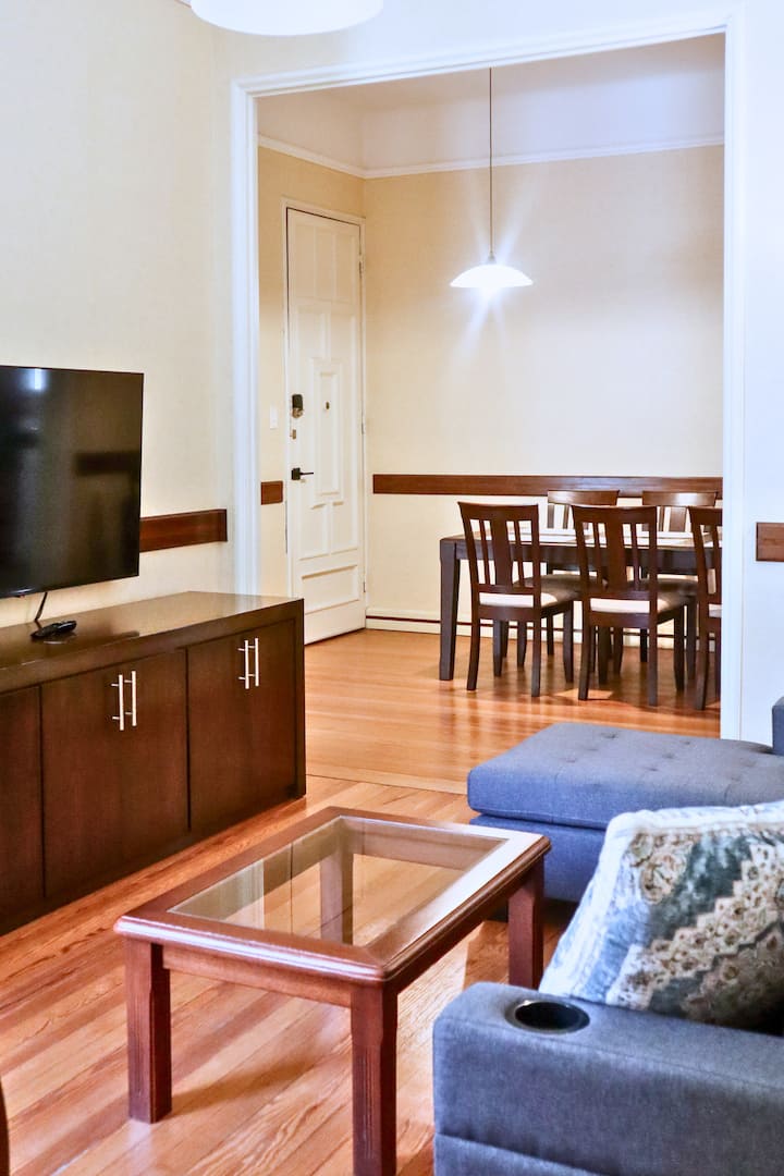 Quiet, Spacious Loft, Strong A/c, Ideal For Groups - Montevideo