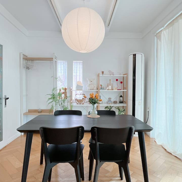 방3/침대6/수영맛집거리/대형마트1분/빔프로젝터/12시퇴실/에어컨3/집앞주차 - Busan