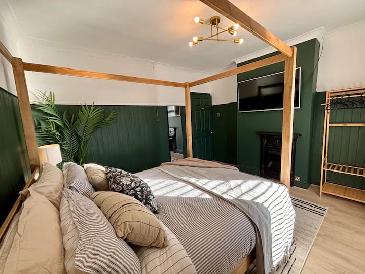 “Hot Tub, Games Room, 3 Bed, Luxury Beach House” - Cleethorpes