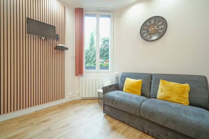 Votre Studio Idéal Vous Attend - Paris 8e Arrondissement