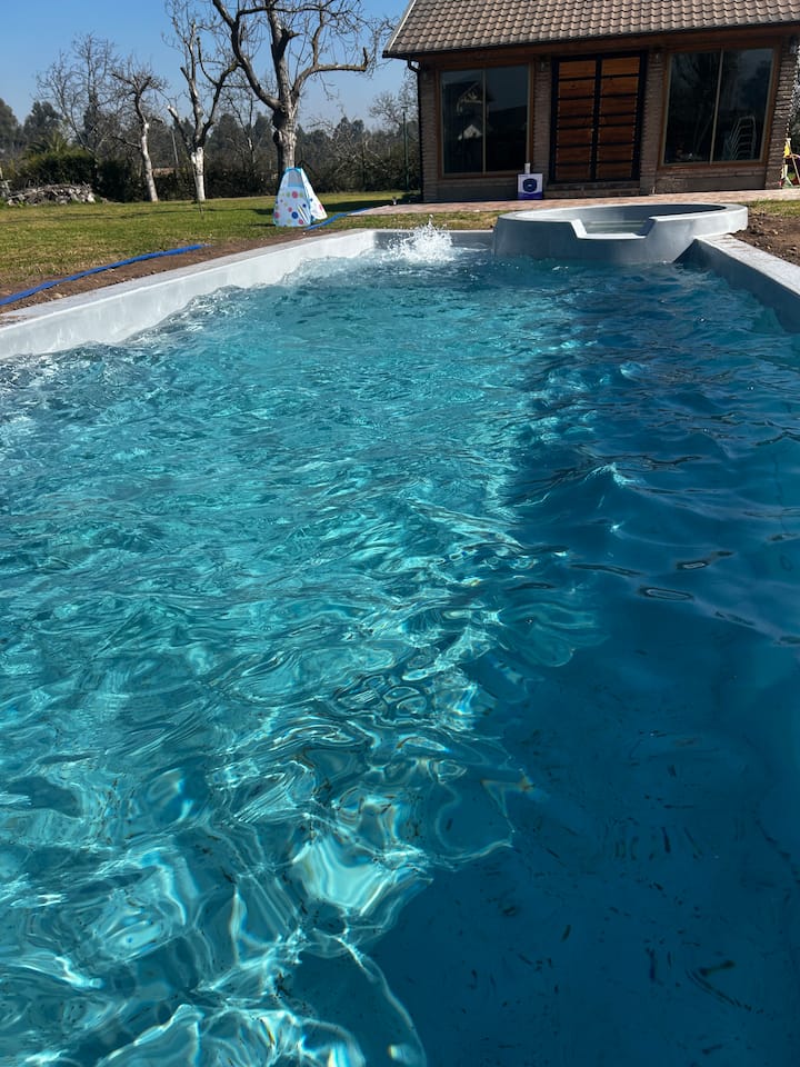 Hermosa Parcela Con Piscina Privada - San Bernardo, Chile