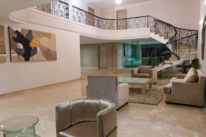 Mansión De Lujo |5habitaciones|piscina-norte De Bq - Barranquilla