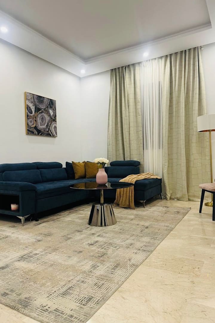 Luxury Apartment Near The Airport, Self-check-in - Cidde