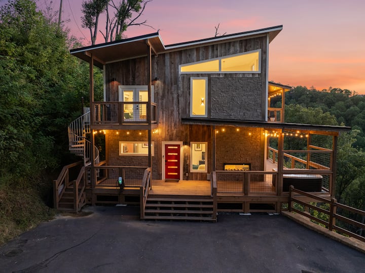 Views For Miles+hot Tub+artsy Vibe+shuffleboard! - Townsend, TN