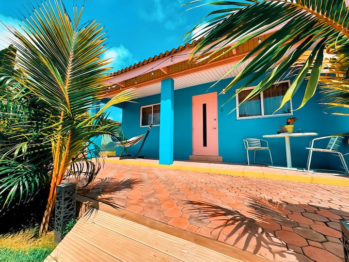 Cozy Boutique, Perfect For Couples And Solo Guest - Aruba