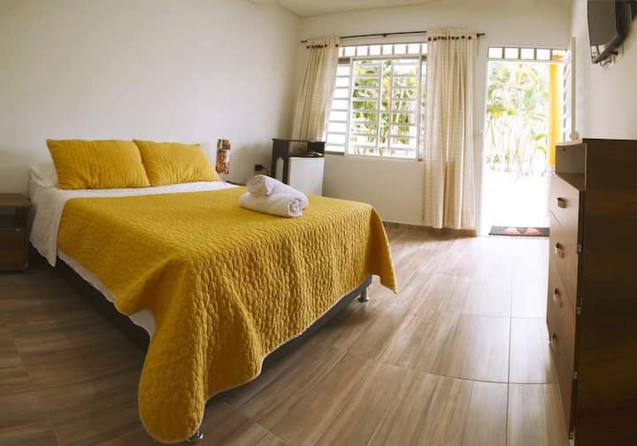 Cabaña Pareja B2 - Acacias