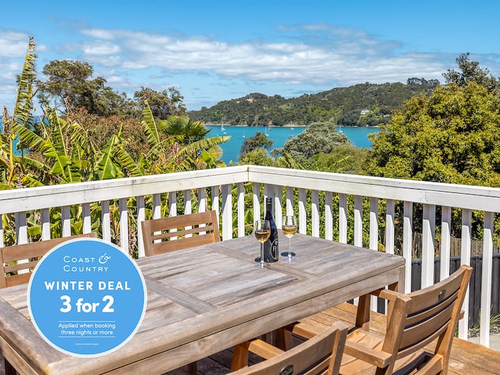 Makora Lookout, Oneroa | Coast And Country Waiheke - Waiheke Island