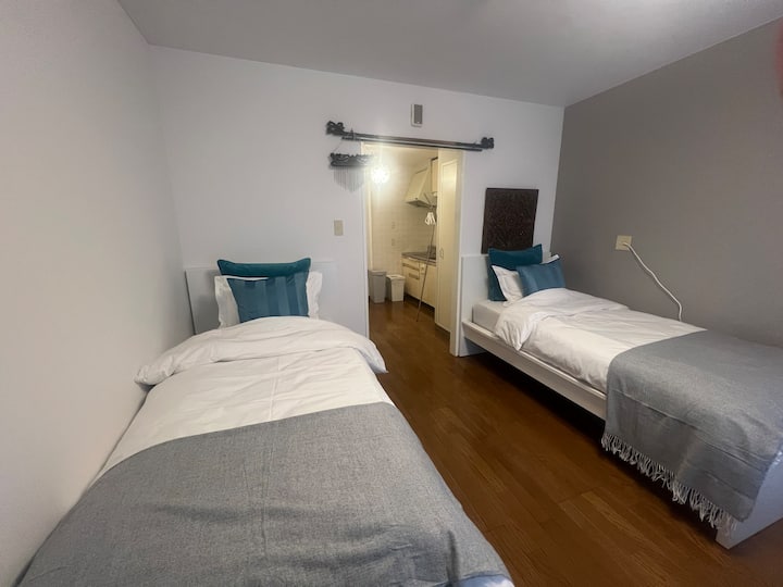 成田空港無料送迎付き民泊!ニューオープン!Apartment In Narita 108 - Sakura