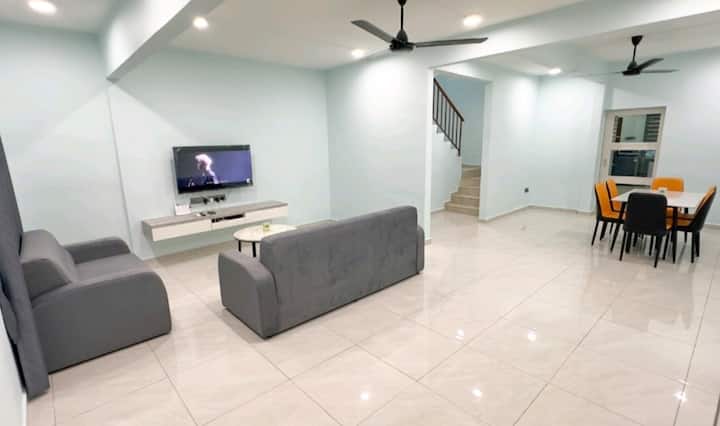 Yht Homestay Semporna - Semporna