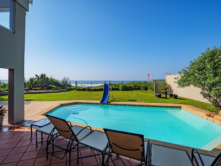 Lady Ellen Beach House Umhlanga 4 Bedrooms - Umhlanga