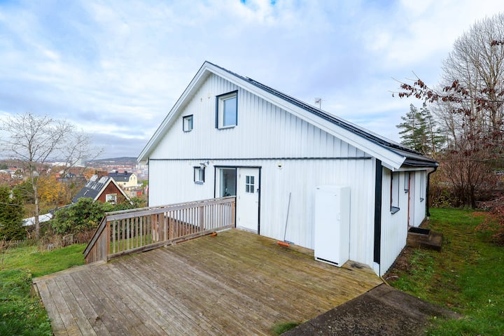 Big Home For Workers/family With Free Parking - イェーテボリ