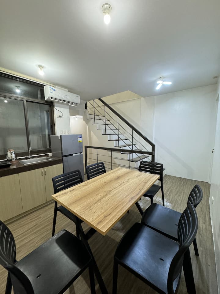 3br Fully Airconditioned Manila Makati Townhouse - Manila