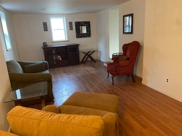 Towson, Spacious, Rustic Charm - Towson University, Towson
