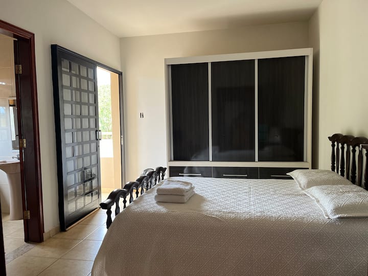 Quarto Em Pouso Alegre - Pouso Alegre