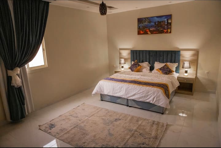 المدينة المنورة/العزيزية /شارع الإمام النسائي - Médine