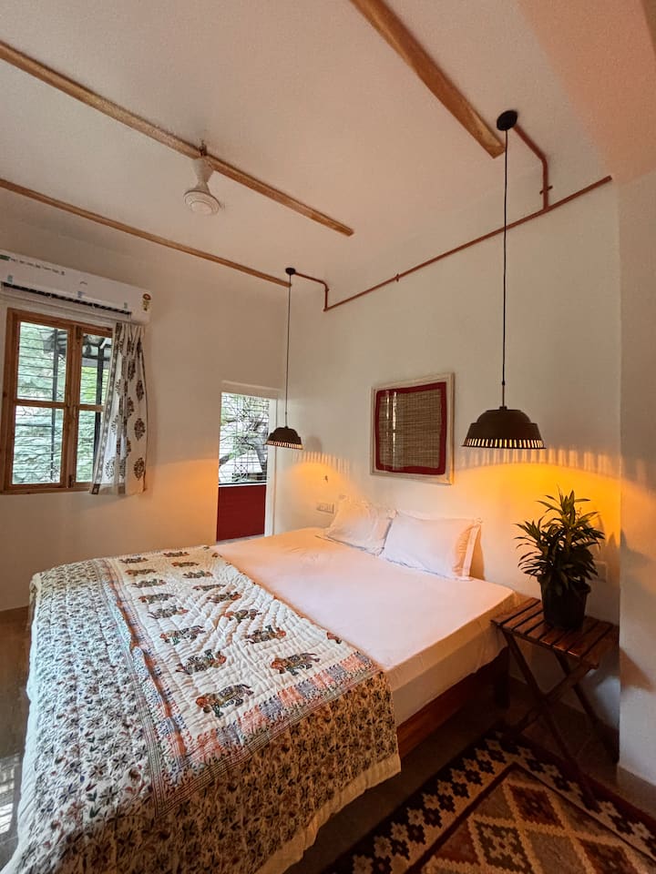 Shanti Villa - Bandra - Mumbai