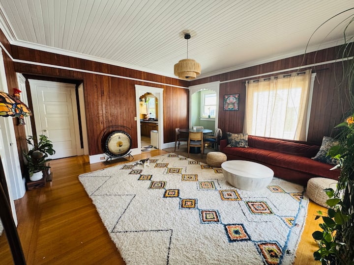 Beautiful Craftsman With Big Backyard - San Rafael, CA