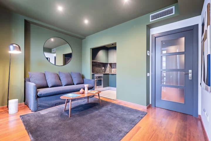 Great Group Flat 6-bedr 4-bath Eixample 12 People! - Badalona