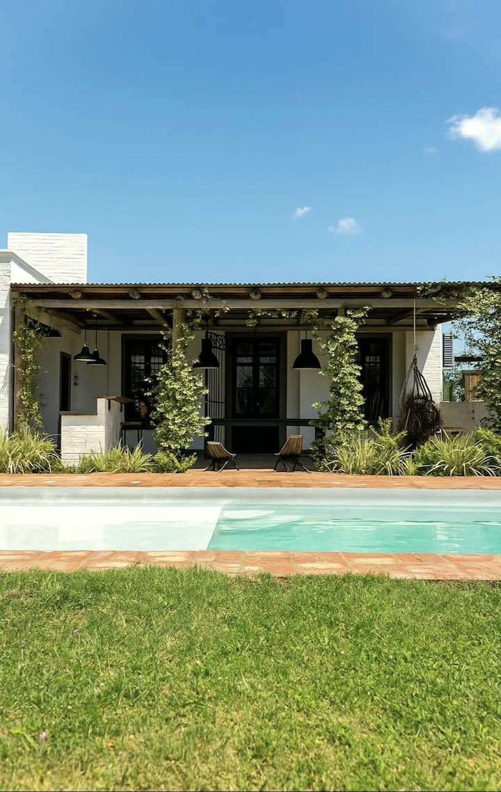 Casa Quinta En Arroyo Leyes - Argentina