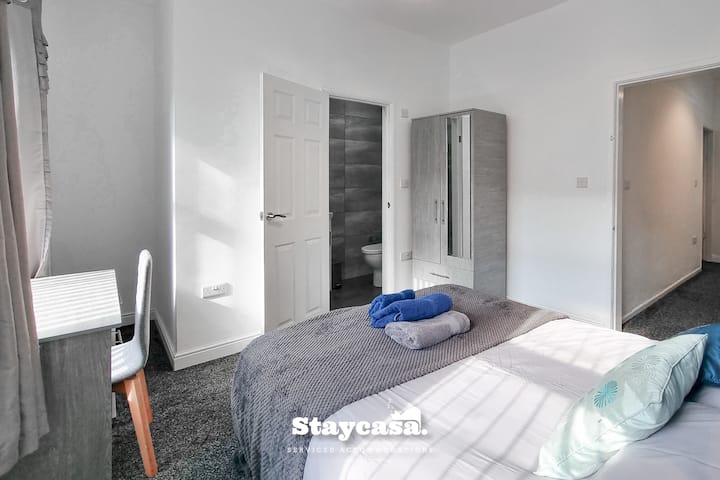 Cowesby - Ensuite Room In A Co-living Home (R4) - Cheadle
