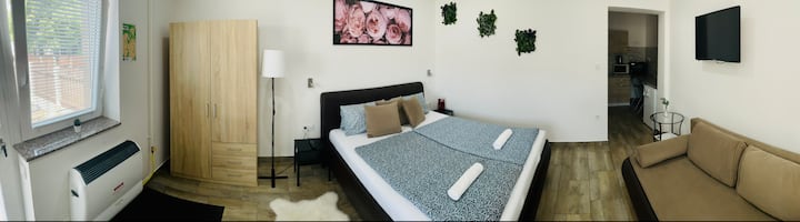 Attila Studio Apartments - Hajdúszoboszló