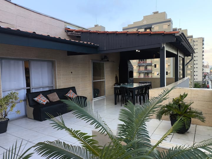 Apto.guaruja C/220mts/15 Pessoas/5 Min.da Praiaens - Guarujá