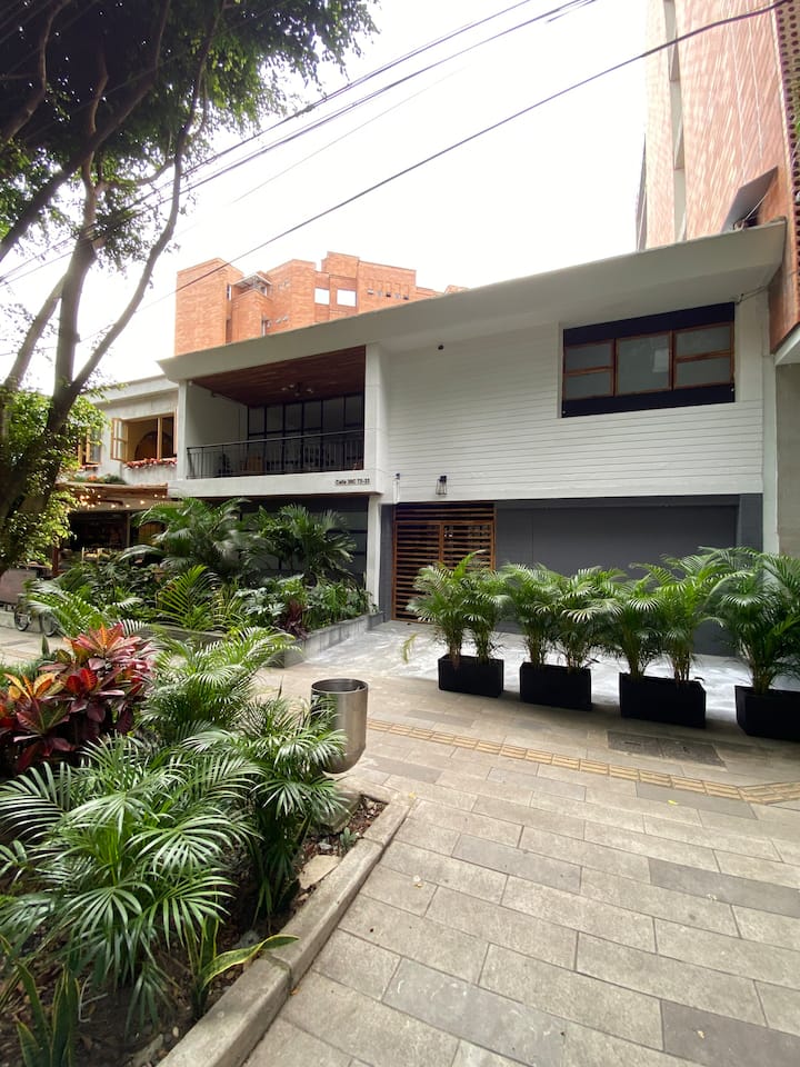 Beautiful House With Lots Of Nature. For 4 Guests - Medellín
