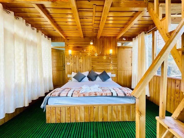 The Divine Treehouse Jibhi - India