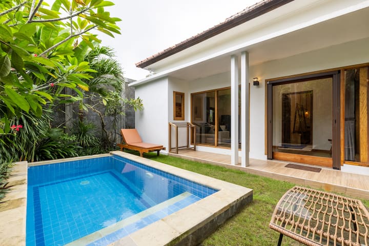 Villa Alma | 1br Private Pool • Free Gym • Washer - Lombok