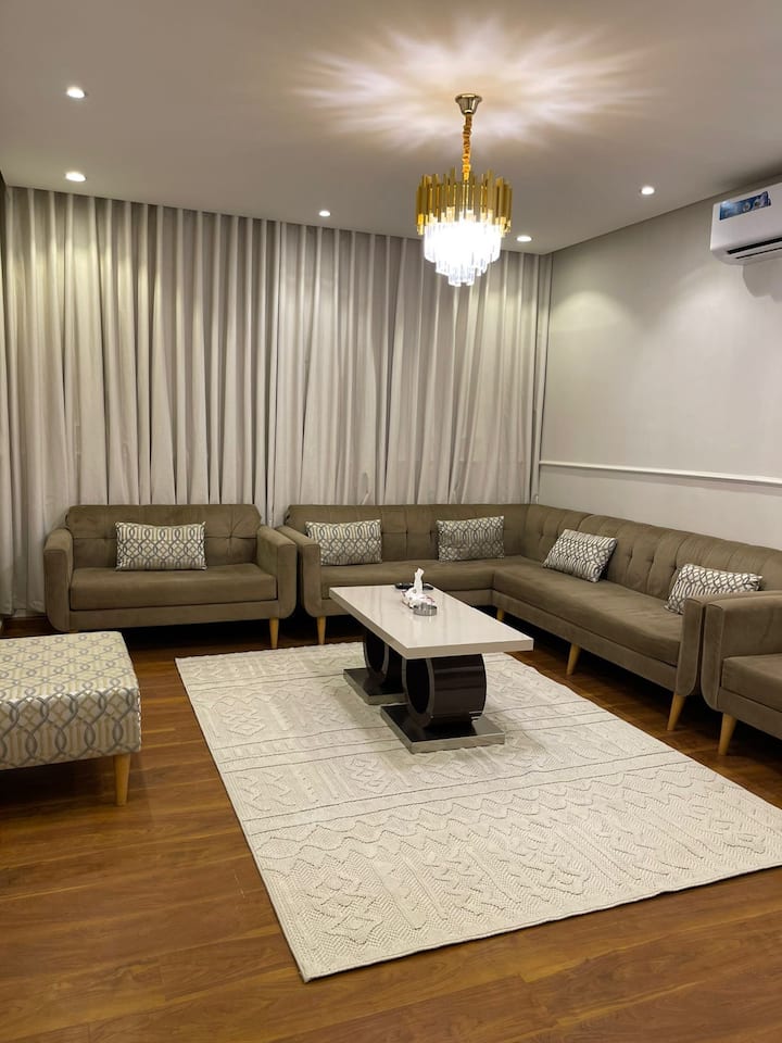شقة فاخرة - Riad