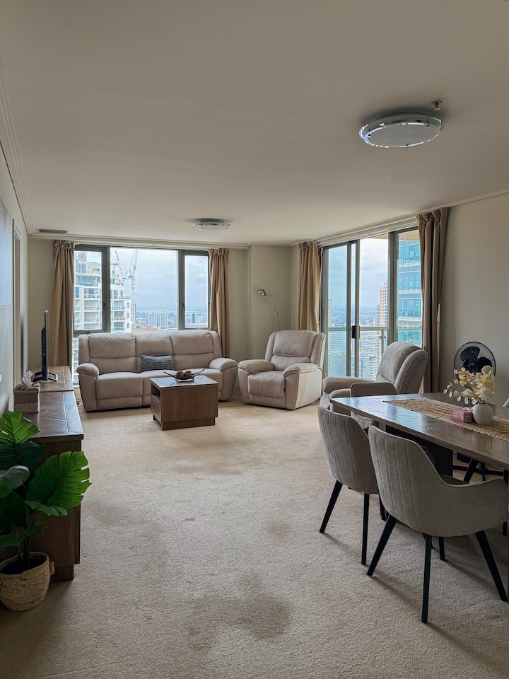 Modern Spacious Unit Sydney Cbd - Pool Gym & Sauna - Sydney