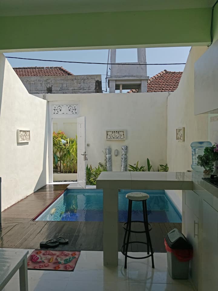 Villa   Cantik 1 Kamar  Kolam Pribadi (5) - Seminyak