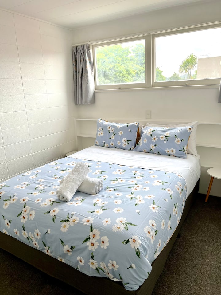 Two Bedroom Unit On Fenton - Rotorua