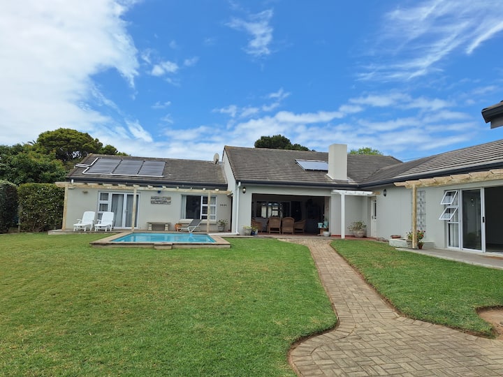 The Sunbather Holiday Home - Port Alfred