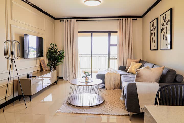 Lasting Impressions: Wifi, Parking & Self Check-in - Midrand