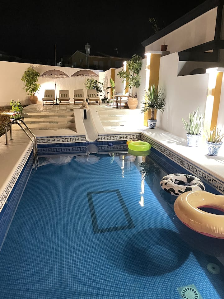 Unikt Hus För Vänner & Familj - Nerja