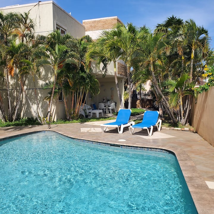 2bdrm & 2.5 Bath Pool & King Bd 5 Min 2 Palm Beach - Aruba