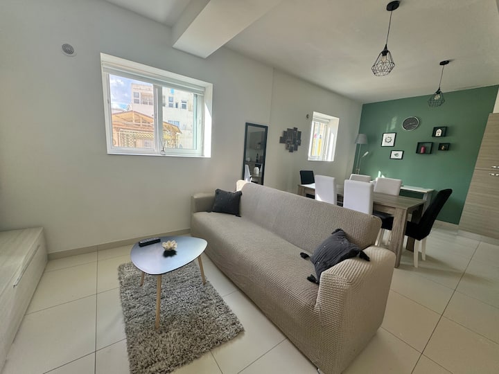 28 Green Retreat - 1 Min To Sea - Malta