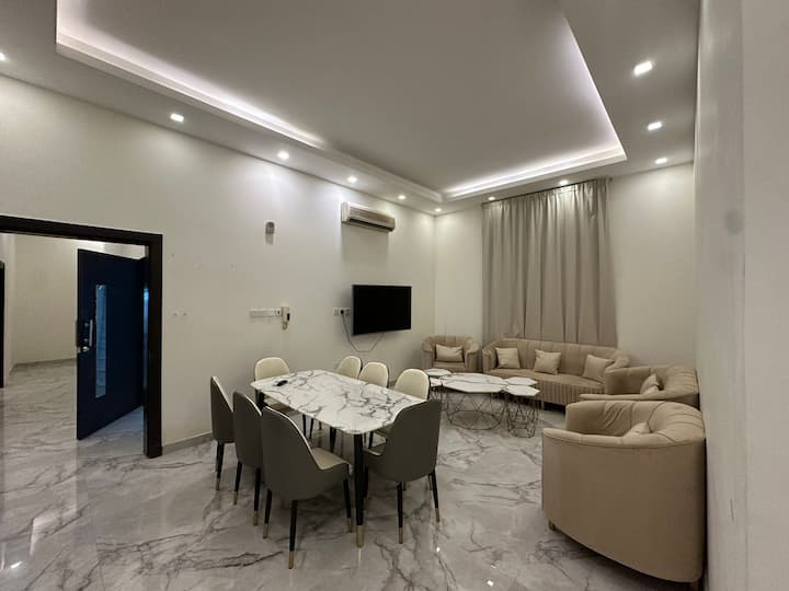 Al Murslat Queen 3 - Riyadh