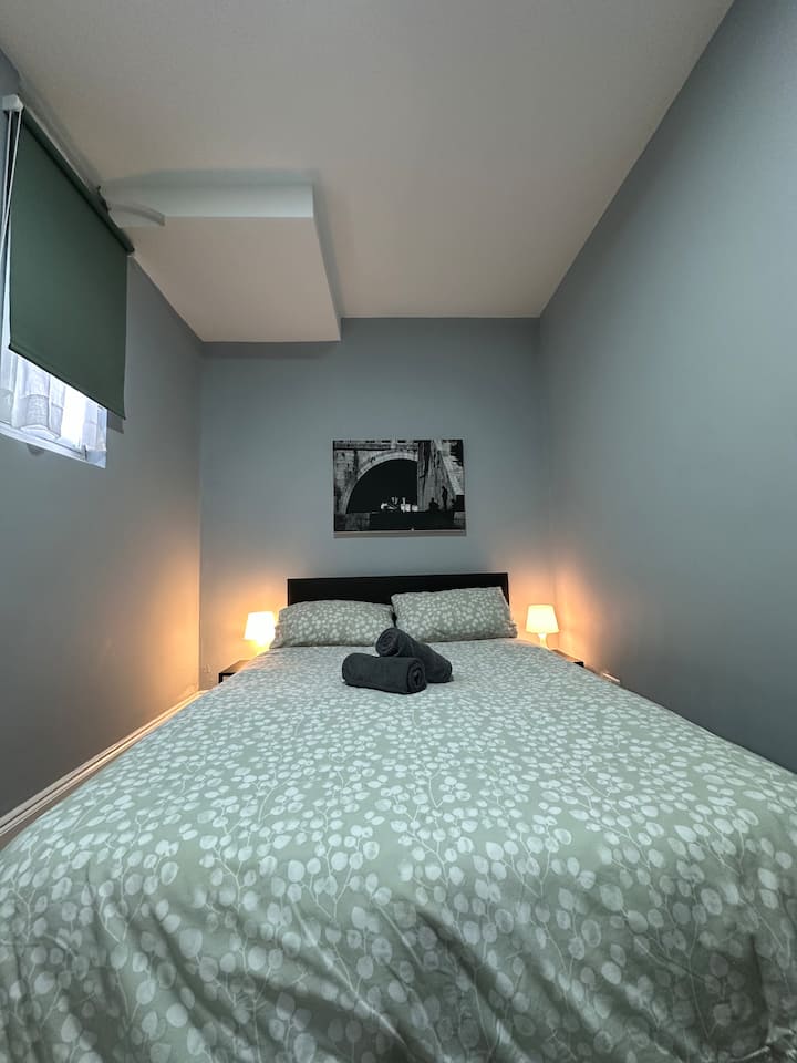 Ground 2 Bedrooms Apartment - 馬里波恩