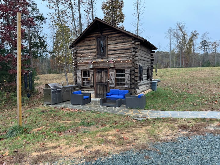 Cabin On The Vineyard - Carrboro, NC
