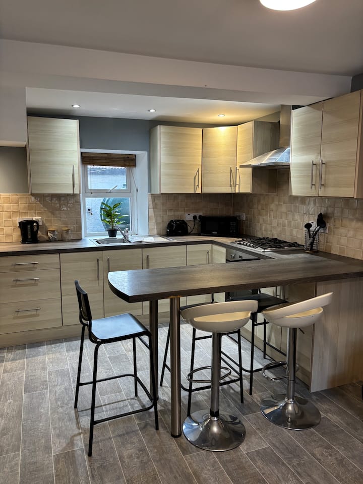 The Weaver’s Cottage, Ardara - Portnoo