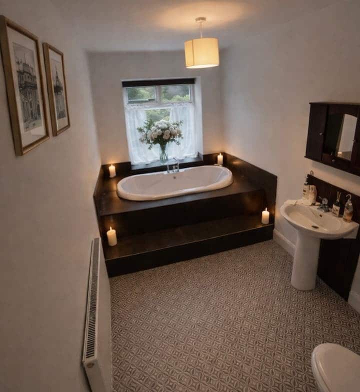 Charress House, 6 Beds, 3 Recep, 3 Bath, Sleeps 15 - Sherwood Forest